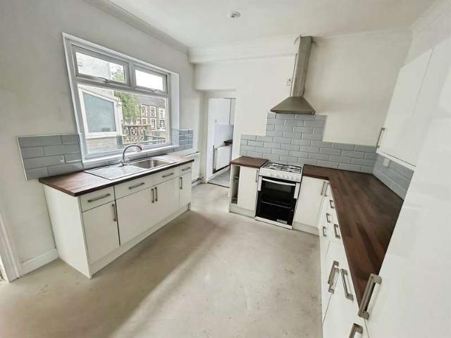3 Bedroom Terraced House