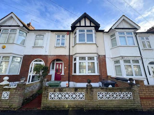 3 Bedroom Terraced House