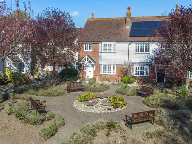 3 Bedroom Terraced House