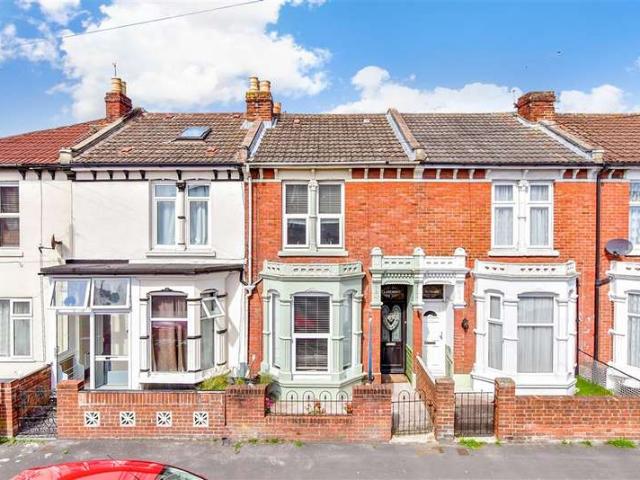3 Bedroom Terraced House