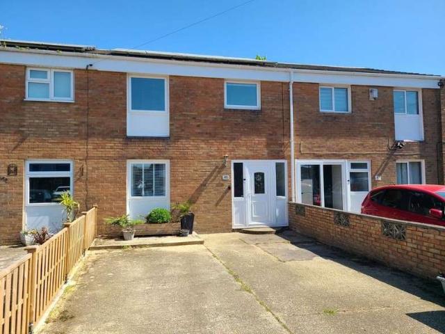 3 Bedroom Terraced House