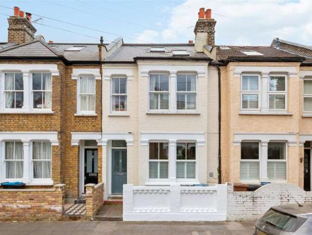 3 Bedroom Terraced House