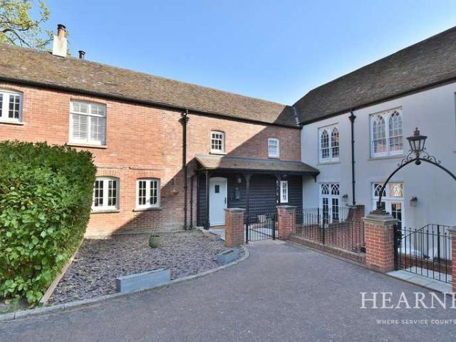 3 Bedroom Terraced House