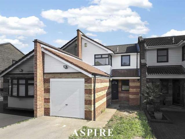 3 Bedroom Terraced House