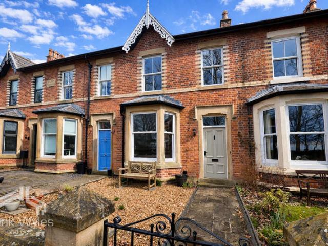 3 Bedroom Terraced House