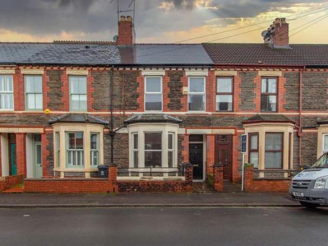 3 Bedroom Terraced House
