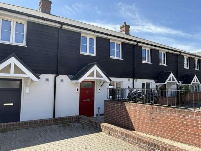 3 Bedroom Terraced House