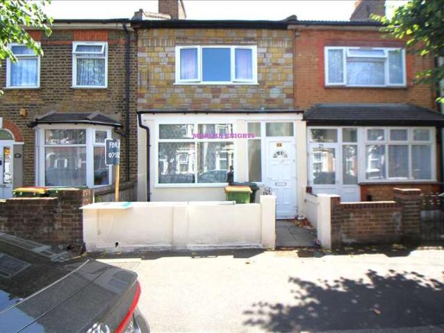 3 Bedroom Terraced House