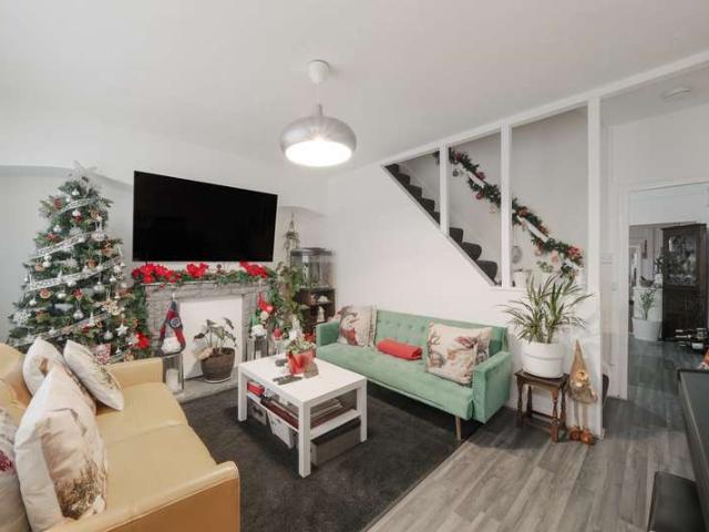 3 Bedroom Terraced House