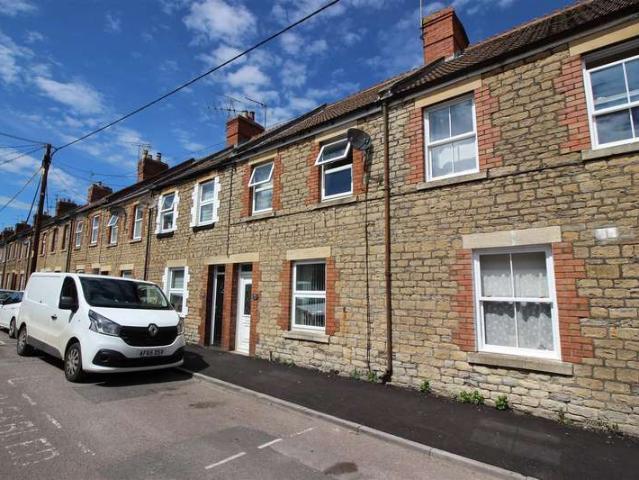 3 Bedroom Terraced House