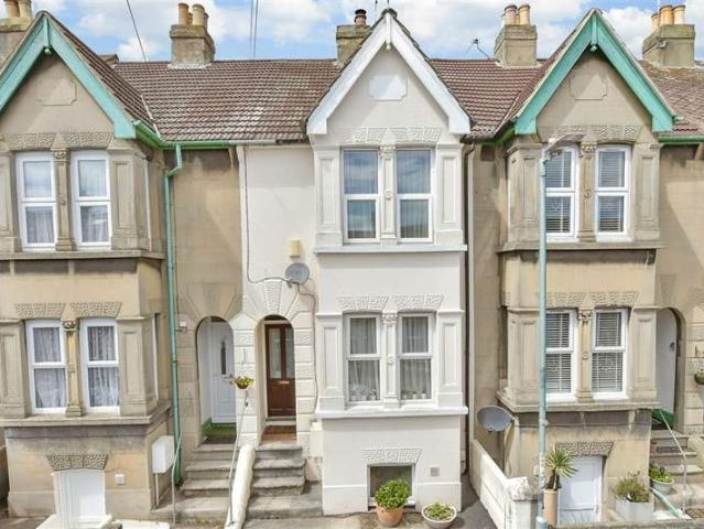 3 Bedroom Terraced House