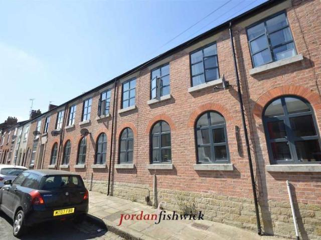 3 Bedroom Terraced House
