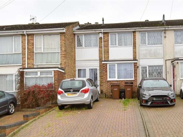 3 Bedroom Terraced House