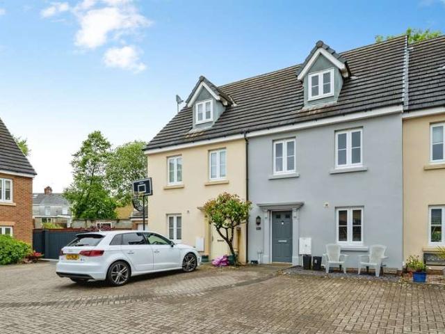 3 Bedroom Terraced House