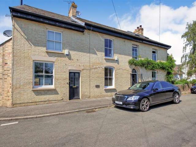3 Bedroom Terraced House