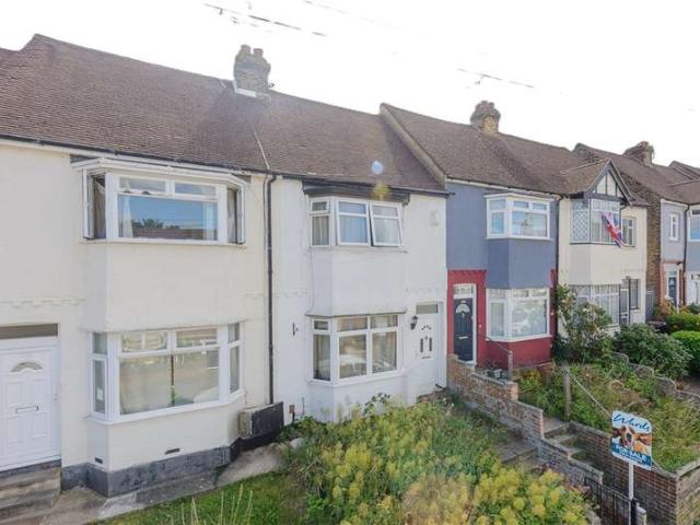 3 Bedroom Terraced House