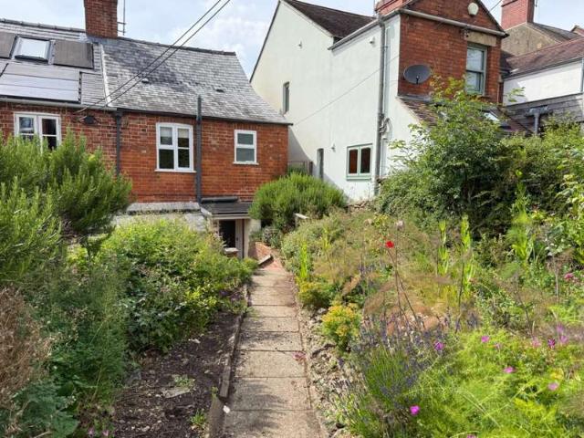 3 Bedroom Terraced House