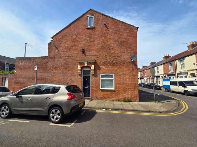 3 Bedroom Terraced House