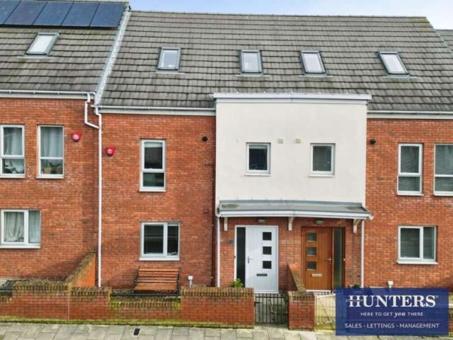 3 Bedroom Terraced House