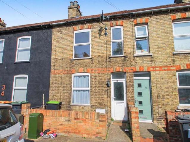 3 Bedroom Terraced House