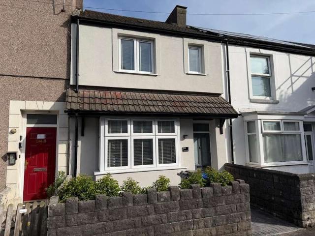3 Bedroom Terraced House