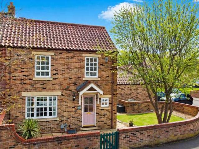 3 Bedroom Terraced House