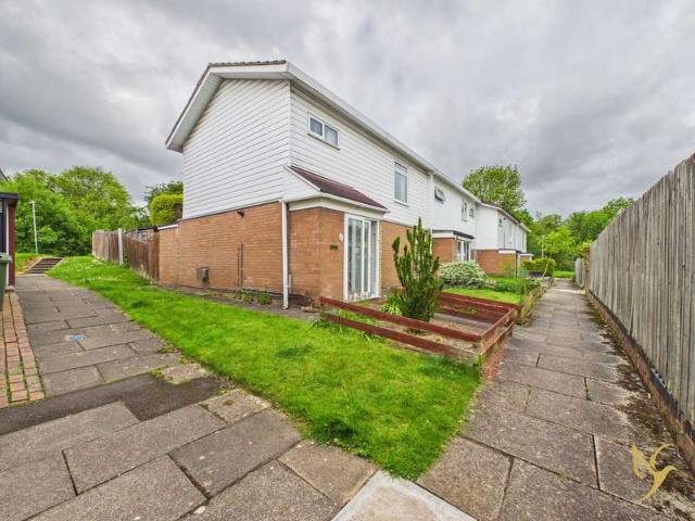 3 Bedroom Terraced House