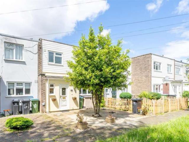 3 Bedroom Terraced House