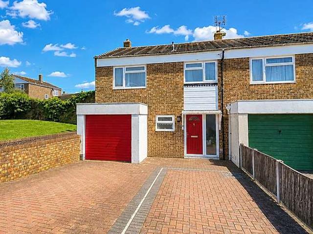 3 Bedroom Terraced House