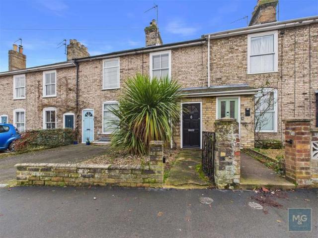 3 Bedroom Terraced House