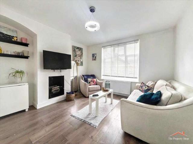 3 Bedroom Terraced House