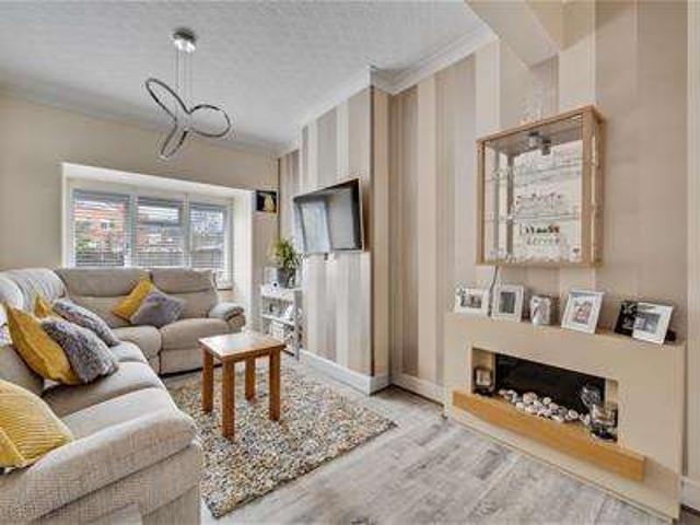 3 Bedroom Terraced House