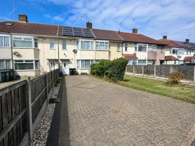 3 Bedroom Terraced House
