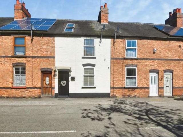 3 Bedroom Terraced House