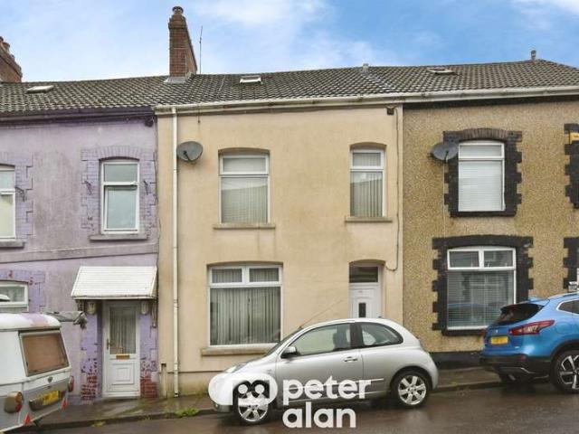 3 Bedroom Terraced House
