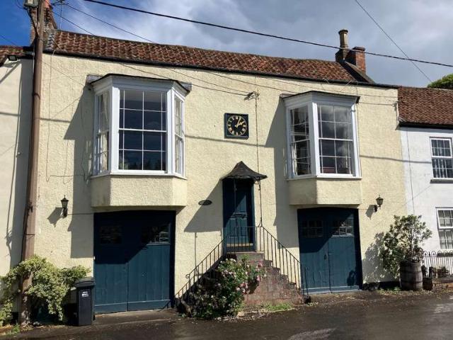 3 Bedroom Terraced House