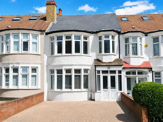 3 Bedroom Terraced House