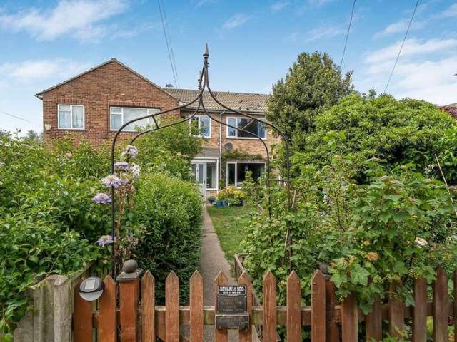3 Bedroom Terraced House