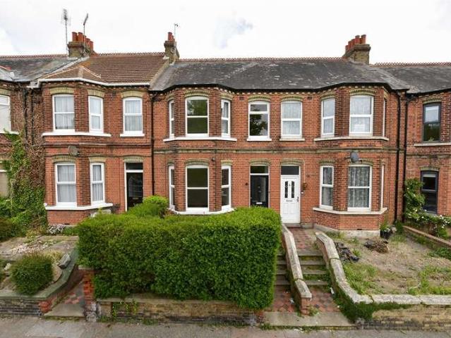 3 Bedroom Terraced House