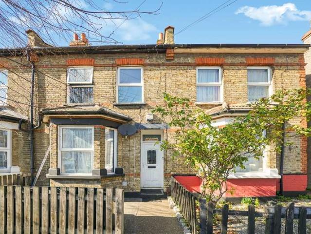 3 Bedroom Terraced House