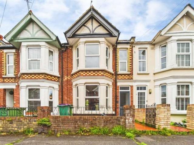 3 Bedroom Terraced House