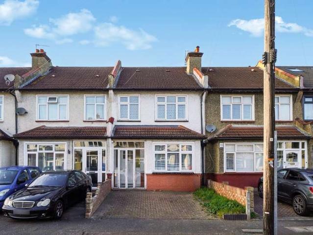 3 Bedroom Terraced House
