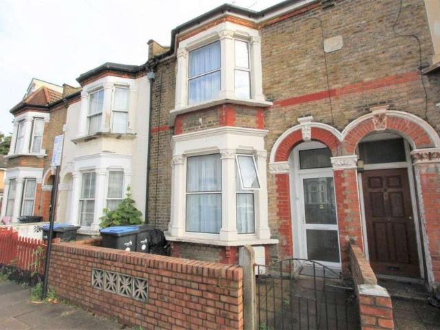 3 Bedroom Terraced House