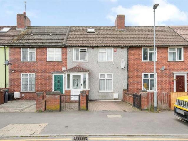 3 Bedroom Terraced House