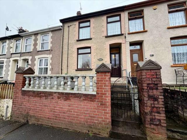 3 Bedroom Terraced House