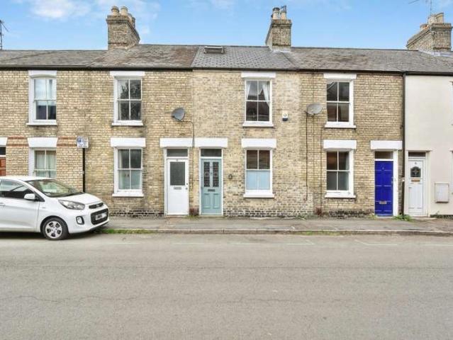 3 Bedroom Terraced House