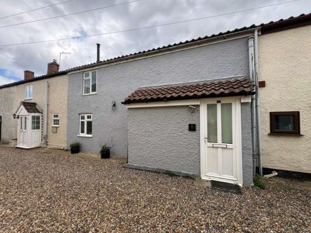 3 Bedroom Terraced House