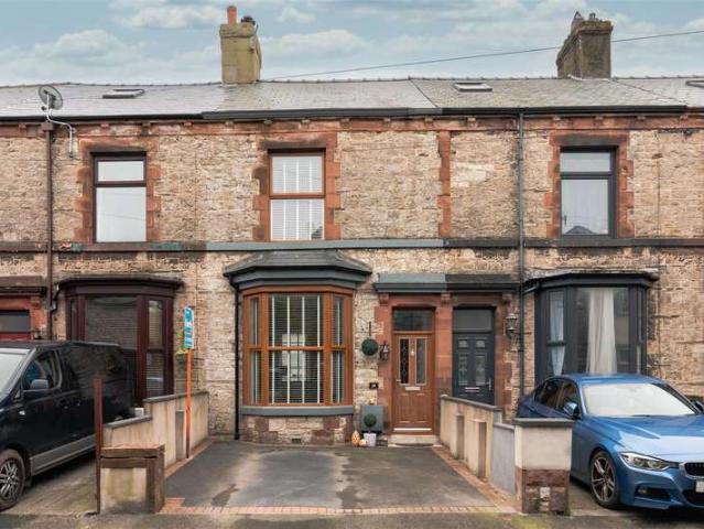 3 Bedroom Terraced House