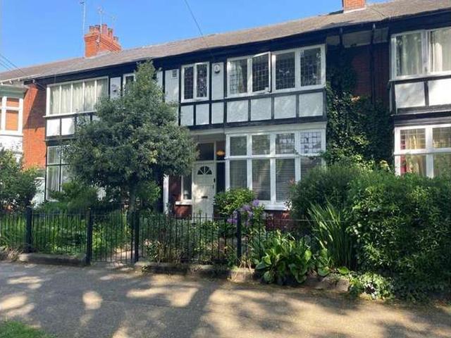 3 Bedroom Terraced House