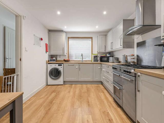 3 Bedroom Terraced House